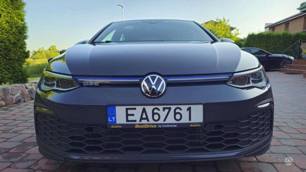 Grey Volkswagen Golf 2021 in Kaunas, with an engine capacity of 1.40 L and mileage of 86 thousand km for 20500 €, photo 3 on AUTOMOTO.COM.LV