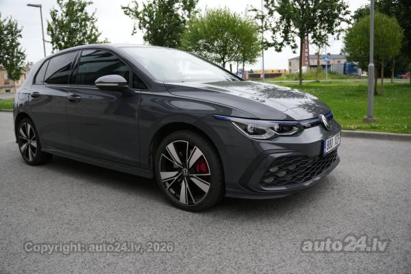 Pelēks Volkswagen Golf 2021 Tallina, ar dzinēja tilpumu 1.40 L un nobraukumu 27 tūkst. km par 25500 €, foto 6 vietnē AUTOMOTO.COM.LV