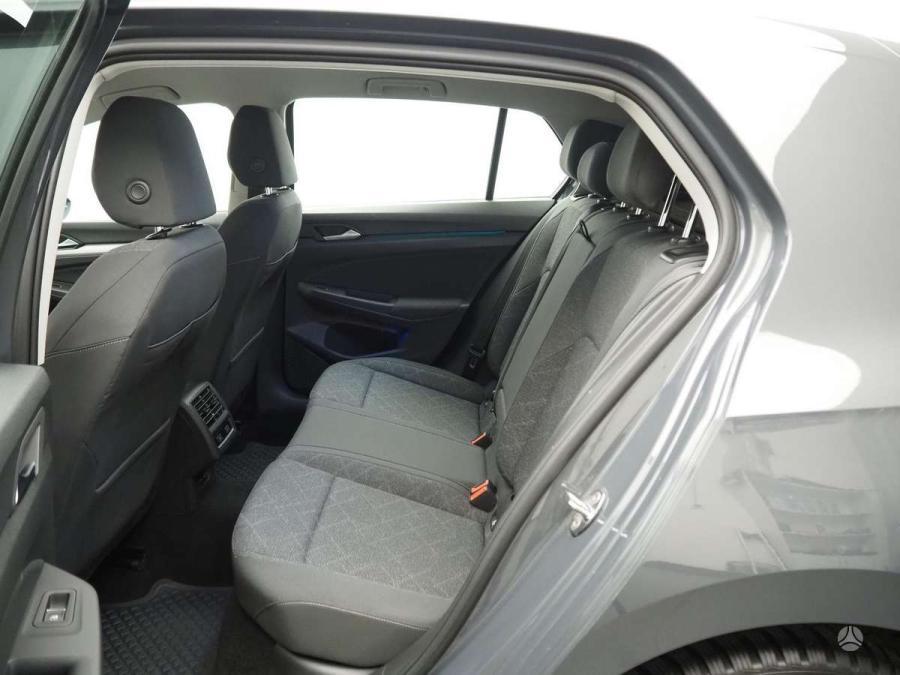 Pelēks Volkswagen Golf 2021 Viļņa, ar dzinēja tilpumu 1.00 L un nobraukumu 142 tūkst. km par 16000 €, foto 15 vietnē AUTOMOTO.COM.LV