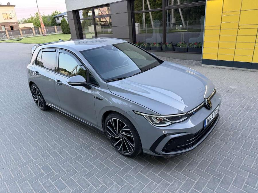 Grey Volkswagen Golf 2021 in Kaunas, with an engine capacity of 1.00 L and mileage of 119 thousand km for 13900 €, photo 7 on AUTOMOTO.COM.LV