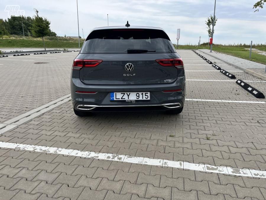 Grey Volkswagen Golf 2021 in Kaunas, with an engine capacity of 1.50 L and mileage of 154 thousand km for 17500 €, photo 5 on AUTOMOTO.COM.LV