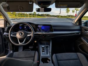 Grey Volkswagen Golf 2021 in Kaunas, with an engine capacity of 1.50 L and mileage of 154 thousand km for 17500 €, photo 7 on AUTOMOTO.COM.LV