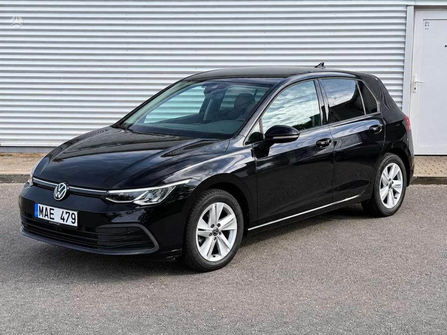 Pelēks Volkswagen Golf 2021 Viļņa, ar dzinēja tilpumu 1.00 L un nobraukumu 133 tūkst. km par 14940 €, foto 1 vietnē AUTOMOTO.COM.LV