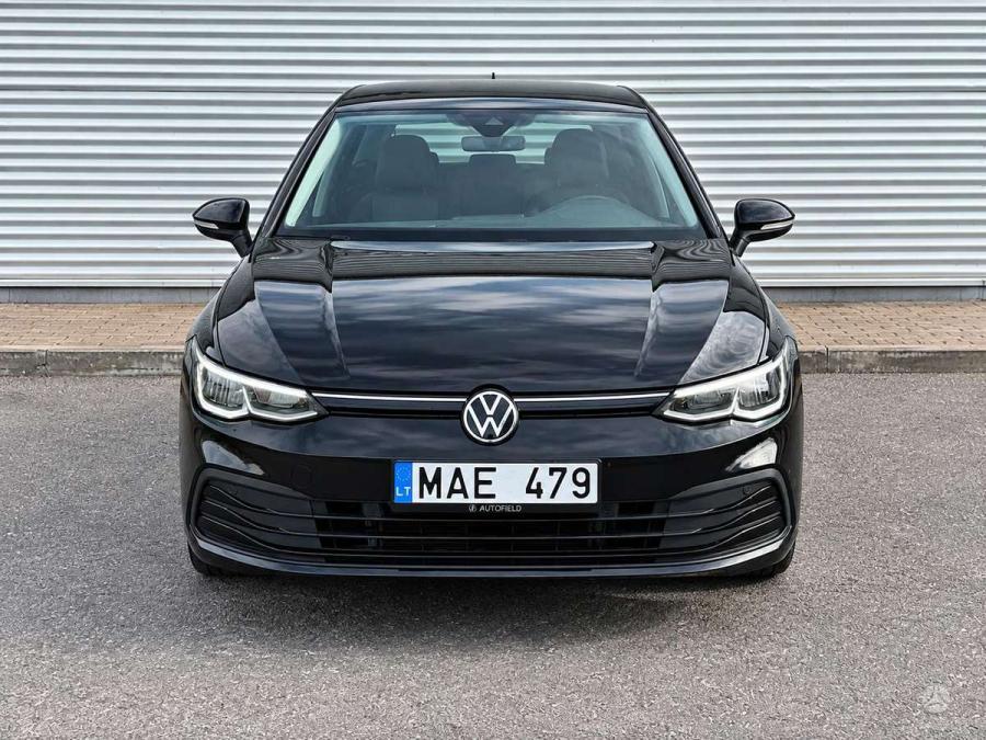 Pelēks Volkswagen Golf 2021 Viļņa, ar dzinēja tilpumu 1.00 L un nobraukumu 133 tūkst. km par 14940 €, foto 6 vietnē AUTOMOTO.COM.LV