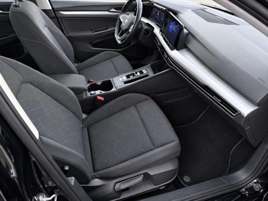 Pelēks Volkswagen Golf 2021 Viļņa, ar dzinēja tilpumu 1.00 L un nobraukumu 133 tūkst. km par 14940 €, foto 13 vietnē AUTOMOTO.COM.LV