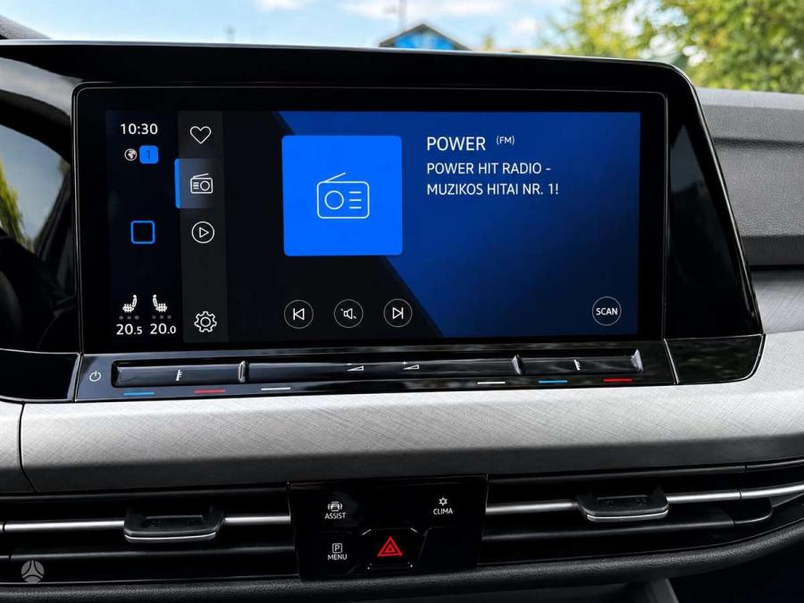 Pelēks Volkswagen Golf 2021 Viļņa, ar dzinēja tilpumu 1.00 L un nobraukumu 133 tūkst. km par 14940 €, foto 16 vietnē AUTOMOTO.COM.LV