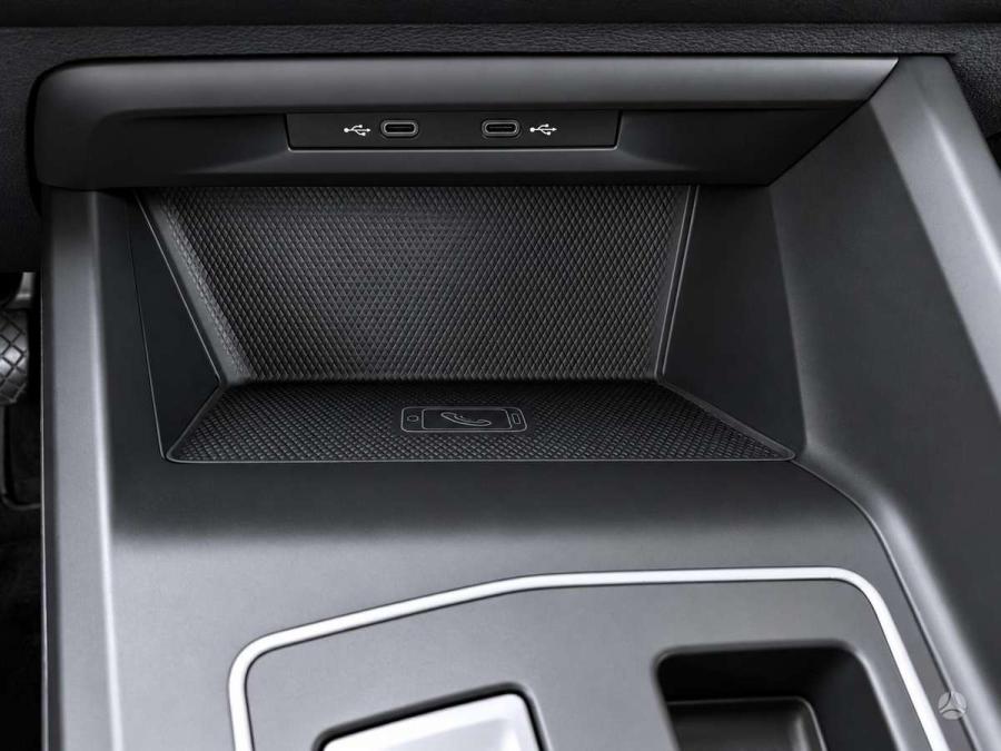 Pelēks Volkswagen Golf 2021 Viļņa, ar dzinēja tilpumu 1.00 L un nobraukumu 133 tūkst. km par 14940 €, foto 25 vietnē AUTOMOTO.COM.LV