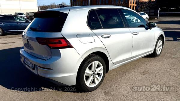 Pelēks Volkswagen Golf 2022 Tallina, ar dzinēja tilpumu 1.50 L un nobraukumu 132 tūkst. km par 20500 €, foto 8 vietnē AUTOMOTO.COM.LV