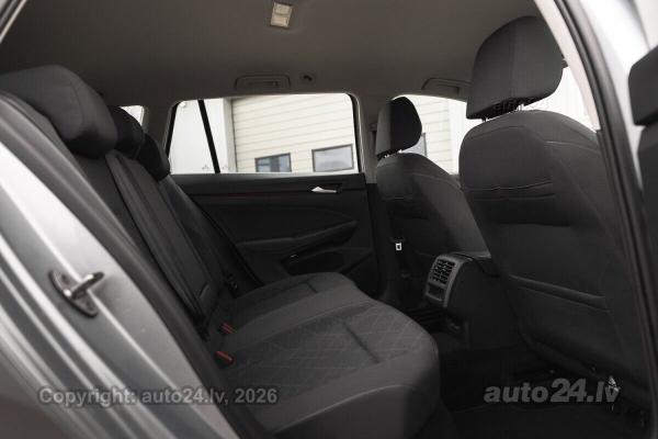 Grey Volkswagen Golf 2022 in Jelgava, with an engine capacity of 2.00 L and mileage of 148 thousand km for 18446 €, photo 11 on AUTOMOTO.COM.LV