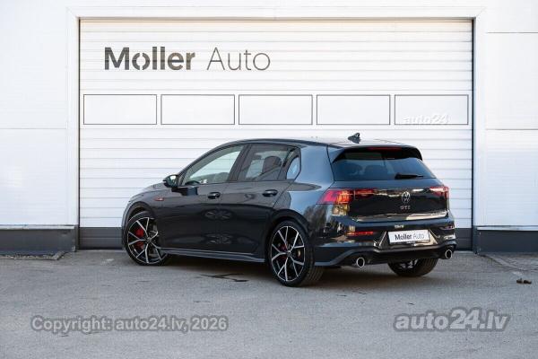Pelēks Volkswagen Golf 2022 Rīga, ar dzinēja tilpumu 2.00 L un nobraukumu 49 tūkst. km par 30692 €, foto 4 vietnē AUTOMOTO.COM.LV