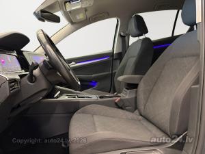 Pelēks Volkswagen Golf 2022 Tallina, ar dzinēja tilpumu 1.00 L un nobraukumu 125 tūkst. km par 16900 €, foto 6 vietnē AUTOMOTO.COM.LV