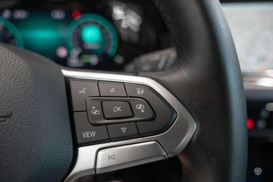 Pelēks Volkswagen Golf 2022 Viļņa, ar dzinēja tilpumu 1.40 L un nobraukumu 104 tūkst. km par 20900 €, foto 11 vietnē AUTOMOTO.COM.LV