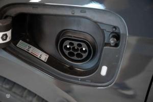 Pelēks Volkswagen Golf 2022 Viļņa, ar dzinēja tilpumu 1.40 L un nobraukumu 104 tūkst. km par 20900 €, foto 24 vietnē AUTOMOTO.COM.LV