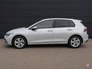 Grey Volkswagen Golf 2022 in Vilnius, with an engine capacity of 1.50 L and mileage of 107 thousand km for 17900 €, photo 3 on AUTOMOTO.COM.LV
