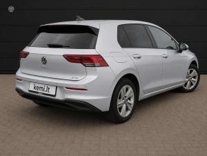 Grey Volkswagen Golf 2022 in Vilnius, with an engine capacity of 1.50 L and mileage of 107 thousand km for 17900 €, photo 4 on AUTOMOTO.COM.LV