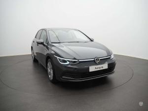 Pelēks Volkswagen Golf 2023 Viļņa, ar dzinēja tilpumu 1.50 L un nobraukumu 58 tūkst. km par 23600 €, foto 3 vietnē AUTOMOTO.COM.LV