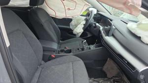 Pelēks Volkswagen Golf 2023 Kauņa, ar dzinēja tilpumu 1.50 L un nobraukumu 50 tūkst. km par 4444 €, foto 6 vietnē AUTOMOTO.COM.LV