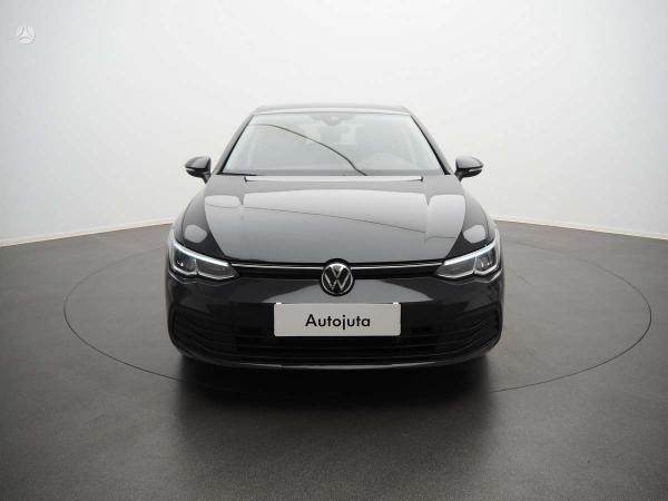 Grey Volkswagen Golf 2023 in Vilnius, with an engine capacity of 1.00 L and mileage of 105 thousand km for 17500 €, photo 2 on AUTOMOTO.COM.LV