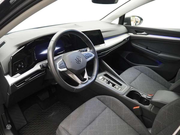 Grey Volkswagen Golf 2023 in Vilnius, with an engine capacity of 1.00 L and mileage of 105 thousand km for 17500 €, photo 9 on AUTOMOTO.COM.LV