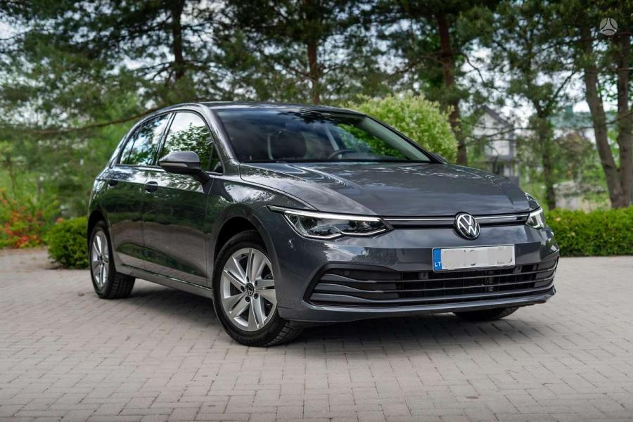 Grey Volkswagen Golf 2023 in Kaunas, with an engine capacity of 1.00 L and mileage of 120 thousand km for 16300 €, photo 1 on AUTOMOTO.COM.LV