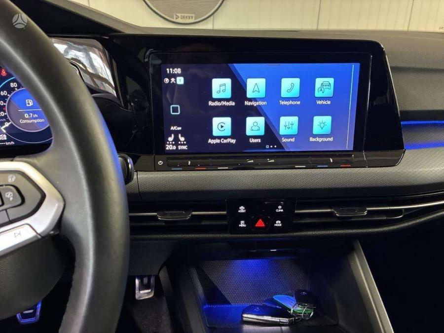Pelēks Volkswagen Golf 2023 Viļņa, ar dzinēja tilpumu 1.50 L un nobraukumu 72 tūkst. km par 17800 €, foto 9 vietnē AUTOMOTO.COM.LV