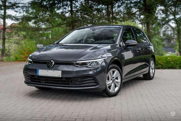 Pelēks Volkswagen Golf 2023 Kauņa, ar dzinēja tilpumu 1.00 L un nobraukumu 120 tūkst. km par 16750 €, foto 1 vietnē AUTOMOTO.COM.LV