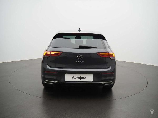 Grey Volkswagen Golf 2023 in Vilnius, with an engine capacity of 1.50 L and mileage of 72 thousand km for 17800 €, photo 5 on AUTOMOTO.COM.LV