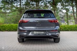 Grey Volkswagen Golf 2023 in Kaunas, with an engine capacity of 1.00 L and mileage of 120 thousand km for 15800 €, photo 9 on AUTOMOTO.COM.LV