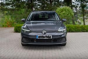 Grey Volkswagen Golf 2023 in Kaunas, with an engine capacity of 1.00 L and mileage of 120 thousand km for 15800 €, photo 11 on AUTOMOTO.COM.LV