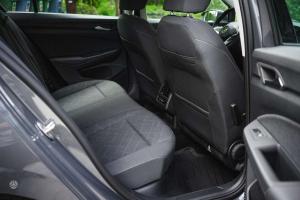 Grey Volkswagen Golf 2023 in Kaunas, with an engine capacity of 1.00 L and mileage of 120 thousand km for 15800 €, photo 39 on AUTOMOTO.COM.LV