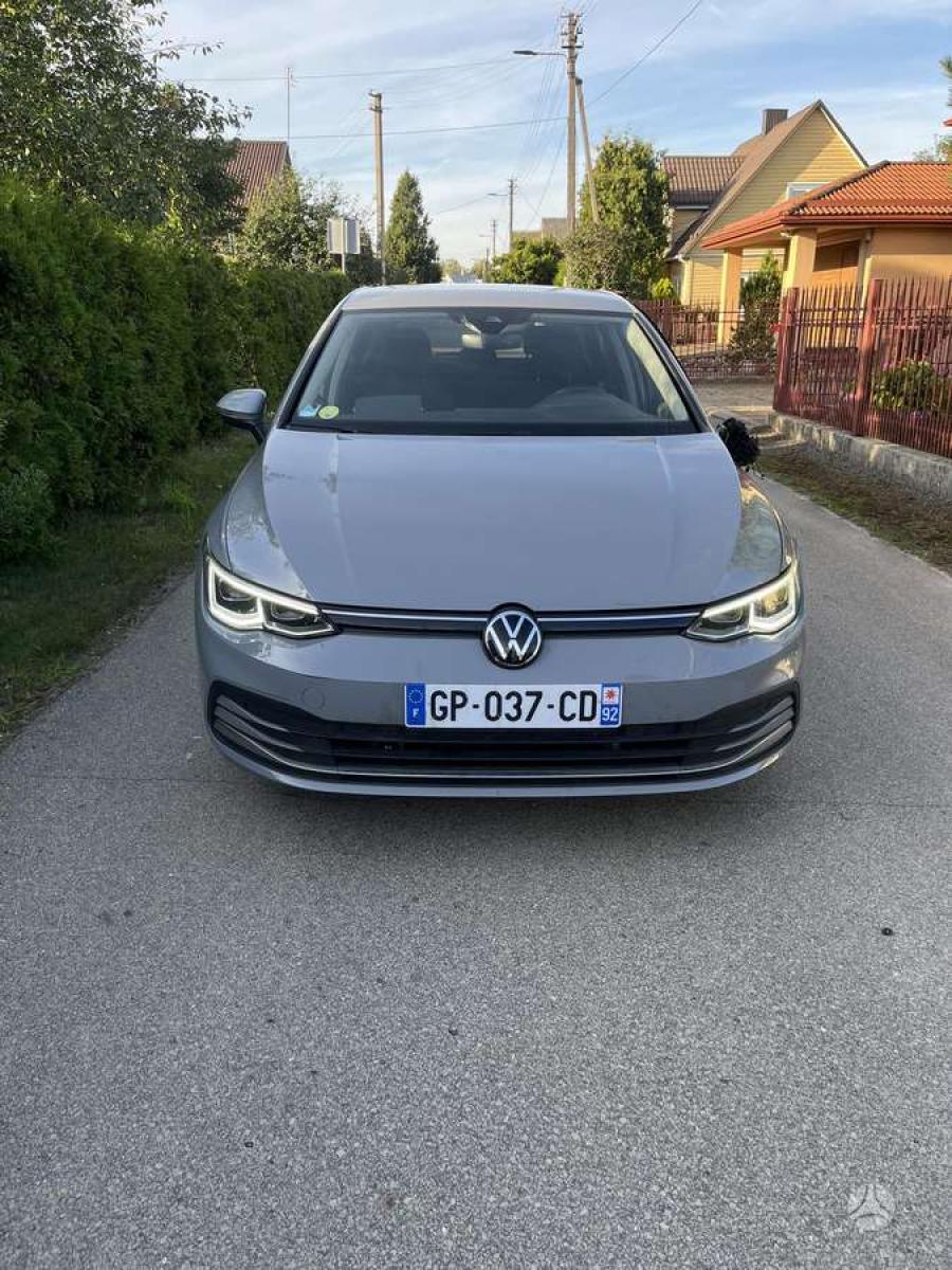 Grey Volkswagen Golf 2023 in Prienai, with an engine capacity of 1.97 L and mileage of 103 thousand km for 11500 €, photo 3 on AUTOMOTO.COM.LV