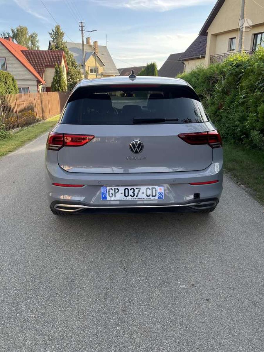 Grey Volkswagen Golf 2023 in Prienai, with an engine capacity of 1.97 L and mileage of 103 thousand km for 11500 €, photo 6 on AUTOMOTO.COM.LV
