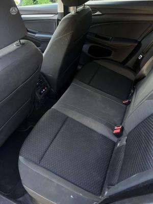 Grey Volkswagen Golf 2023 in Prienai, with an engine capacity of 1.97 L and mileage of 103 thousand km for 11500 €, photo 14 on AUTOMOTO.COM.LV