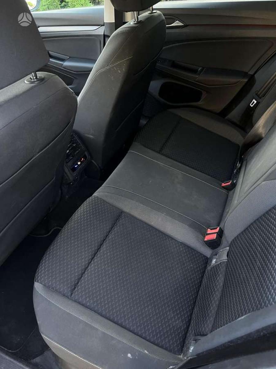 Grey Volkswagen Golf 2023 in Prienai, with an engine capacity of 1.97 L and mileage of 103 thousand km for 11500 €, photo 14 on AUTOMOTO.COM.LV