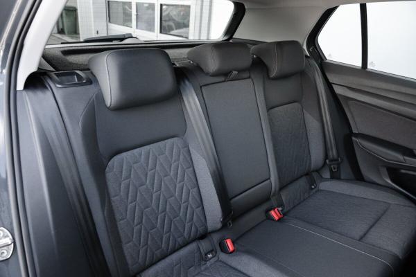 Grey Volkswagen Golf 2024 in Riga, with an engine capacity of 1.50 L and mileage of 34 thousand km for 22900 €, photo 8 on AUTOMOTO.COM.LV
