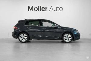 Pelēks Volkswagen Golf 2024 Viļņa, ar dzinēja tilpumu 1.50 L un nobraukumu 129 tūkst. km par 20500 €, foto 5 vietnē AUTOMOTO.COM.LV