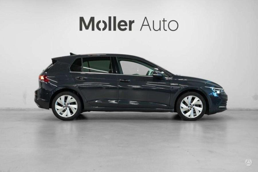Pelēks Volkswagen Golf 2024 Viļņa, ar dzinēja tilpumu 1.50 L un nobraukumu 129 tūkst. km par 20500 €, foto 5 vietnē AUTOMOTO.COM.LV