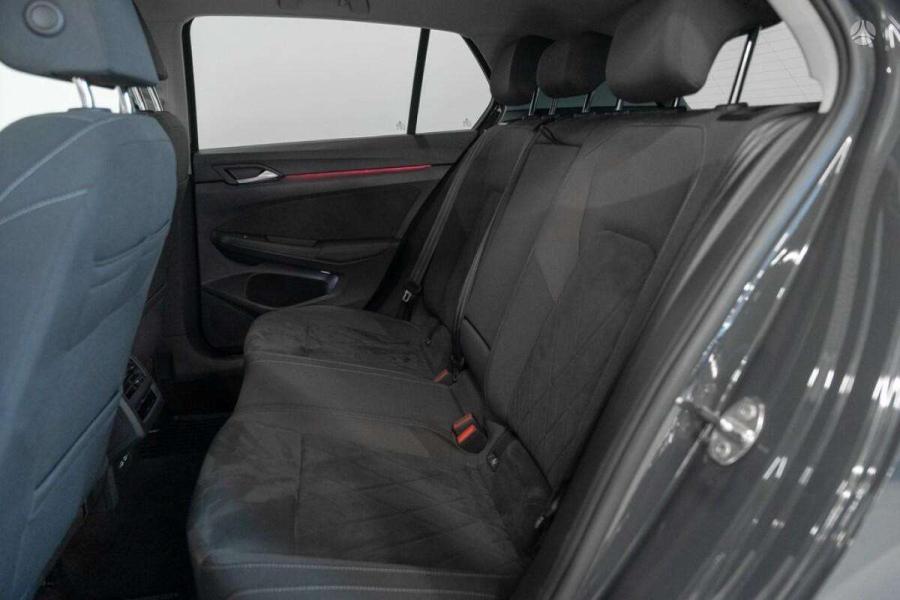 Pelēks Volkswagen Golf 2024 Viļņa, ar dzinēja tilpumu 1.50 L un nobraukumu 129 tūkst. km par 20500 €, foto 20 vietnē AUTOMOTO.COM.LV