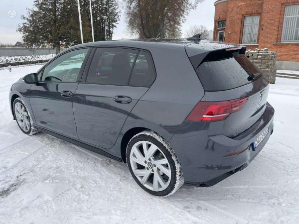 Pelēks Volkswagen Golf 2025 Marijampole, ar dzinēja tilpumu 1.50 L un nobraukumu 2 tūkst. km par 26000 €, foto 8 vietnē AUTOMOTO.COM.LV