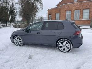 Pelēks Volkswagen Golf 2025 Marijampole, ar dzinēja tilpumu 1.50 L un nobraukumu 2 tūkst. km par 25500 €, foto 10 vietnē AUTOMOTO.COM.LV