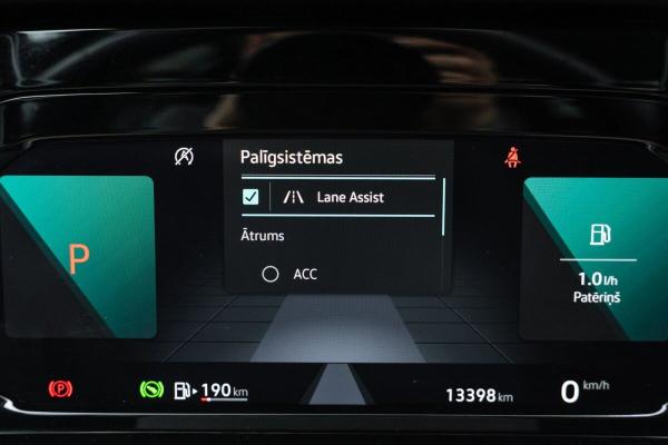 Pelēks Volkswagen Golf 2025 Rīga, ar dzinēja tilpumu 1.00 L un nobraukumu 13 tūkst. km par 24900 €, foto 10 vietnē AUTOMOTO.COM.LV