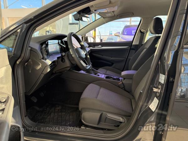 Grey Volkswagen Golf 2026 in Tartu, with an engine capacity of 1.50 L and mileage of 1 thousand km for 25454 €, photo 5 on AUTOMOTO.COM.LV
