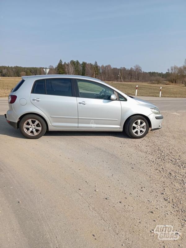 Pelēks Volkswagen Golf 2007 Kazlų Rūda, ar dzinēja tilpumu 2.00 L un nobraukumu 310 tūkst. km par 1999 €, foto 5 vietnē AUTOMOTO.COM.LV