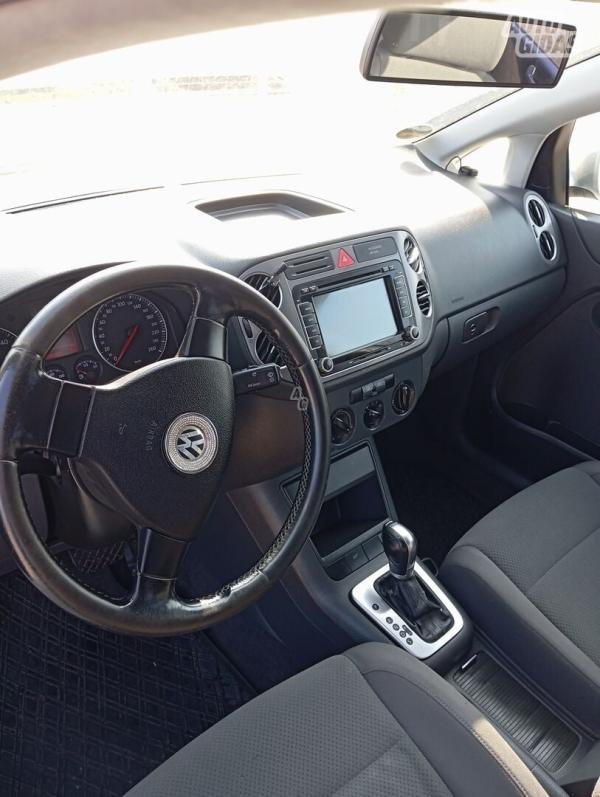 Pelēks Volkswagen Golf 2007 Kazlų Rūda, ar dzinēja tilpumu 2.00 L un nobraukumu 310 tūkst. km par 1999 €, foto 9 vietnē AUTOMOTO.COM.LV