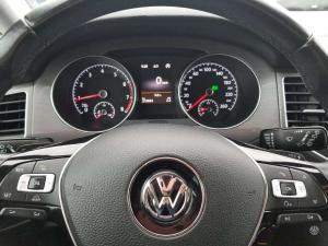 Grey Volkswagen Golf 2016 in Kaunas, with an engine capacity of 1.20 L and mileage of 213 thousand km for 8650 €, photo 11 on AUTOMOTO.COM.LV