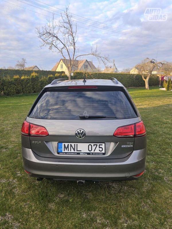 Grey Volkswagen Golf 2016 in Alytus, with an engine capacity of 1.60 L and mileage of 217 thousand km for 6000 €, photo 3 on AUTOMOTO.COM.LV
