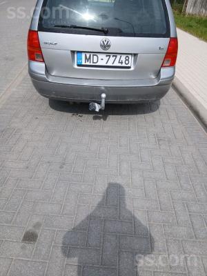 Grey Volkswagen Golf 2002 in Kuldiga, with an engine capacity of 1.60 L and mileage of 317 thousand km for 1060 €, photo 4 on AUTOMOTO.COM.LV