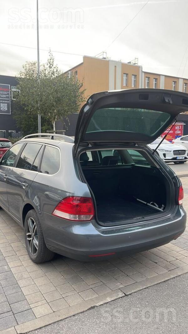 Grey Volkswagen Golf 2007 in Riga, with an engine capacity of 2.00 L and mileage of 257 thousand km for 4250 €, photo 10 on AUTOMOTO.COM.LV