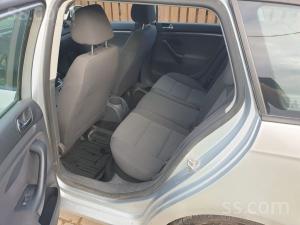 Grey Volkswagen Golf 2009 in Aluksne, with an engine capacity of 1.90 L and mileage of 387 thousand km for 1550 €, photo 7 on AUTOMOTO.COM.LV