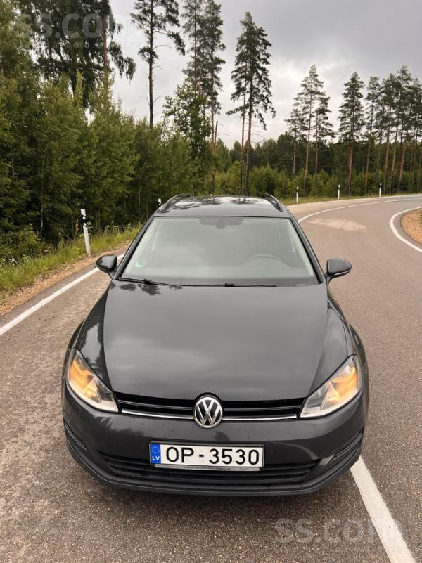Grey Volkswagen Golf 2016 in Riga, with an engine capacity of 1.60 L and mileage of 258 thousand km for 9300 €, photo 10 on AUTOMOTO.COM.LV